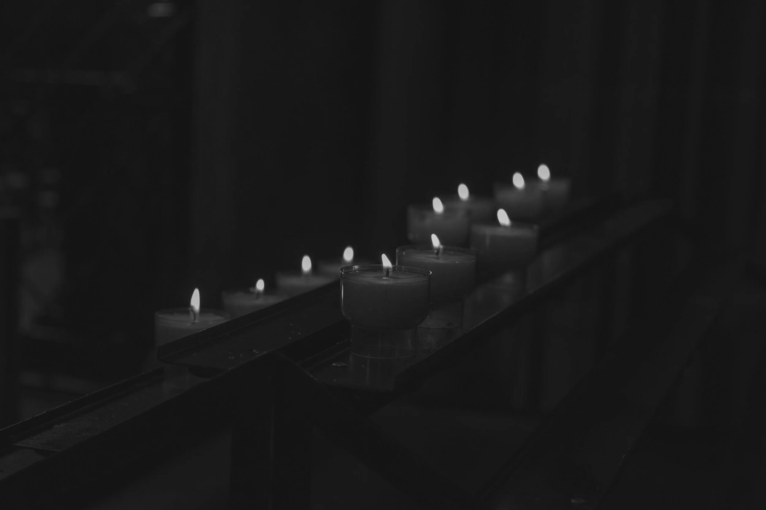 Contact 1 — Adari Spa