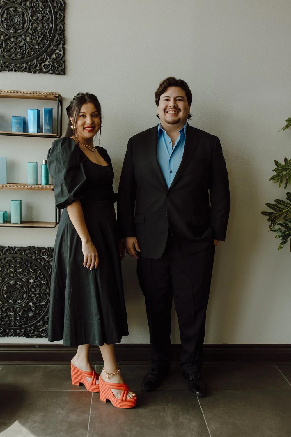 Contact 1 — Adari Spa