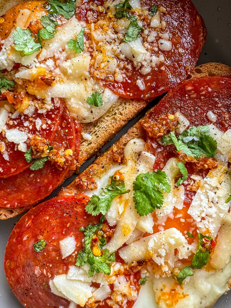 Breakfast Pizza Toast — Kate's Clean Eats