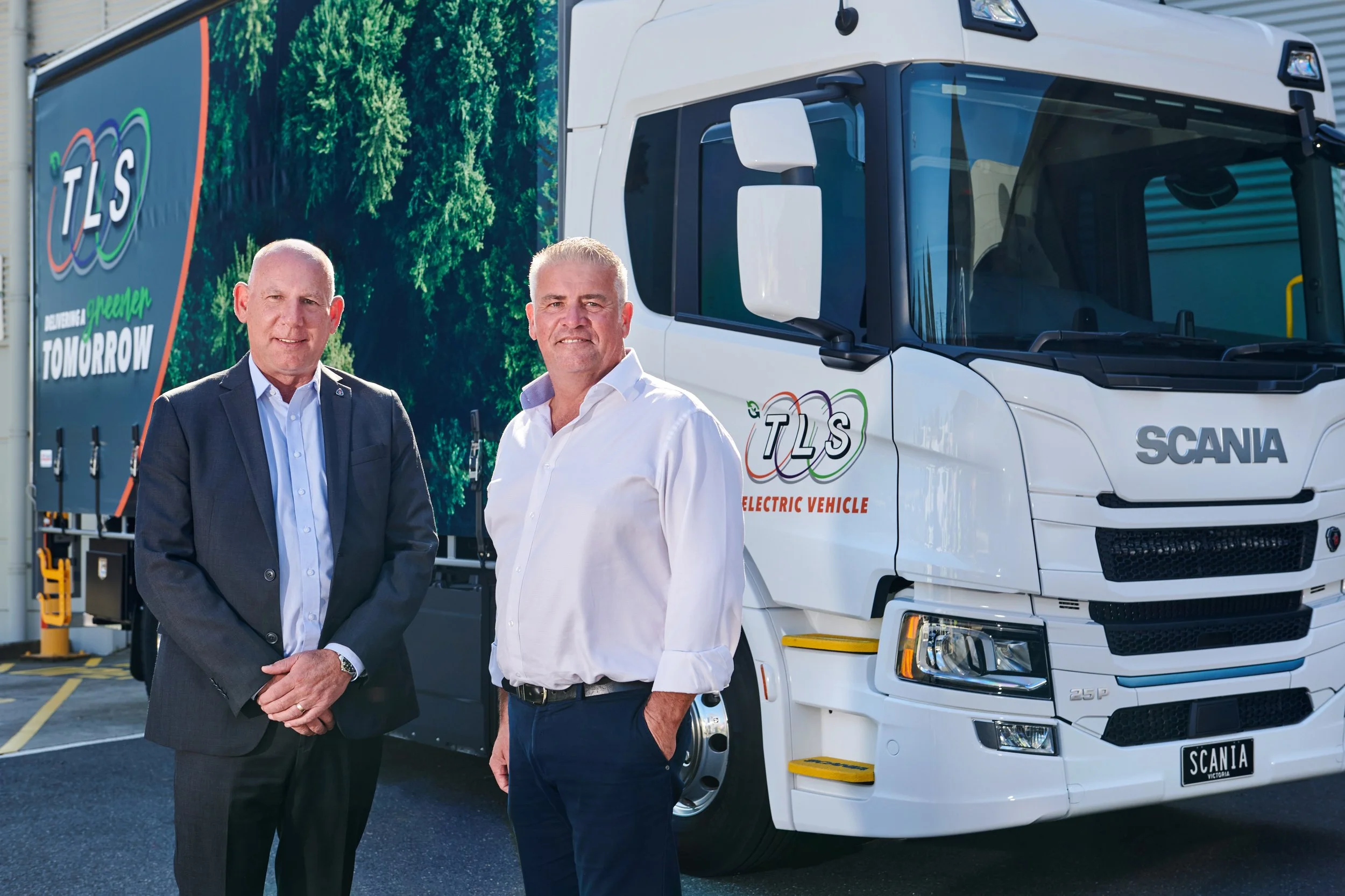 Scania hands over BEV truck to TLS — Truckin with Kermie