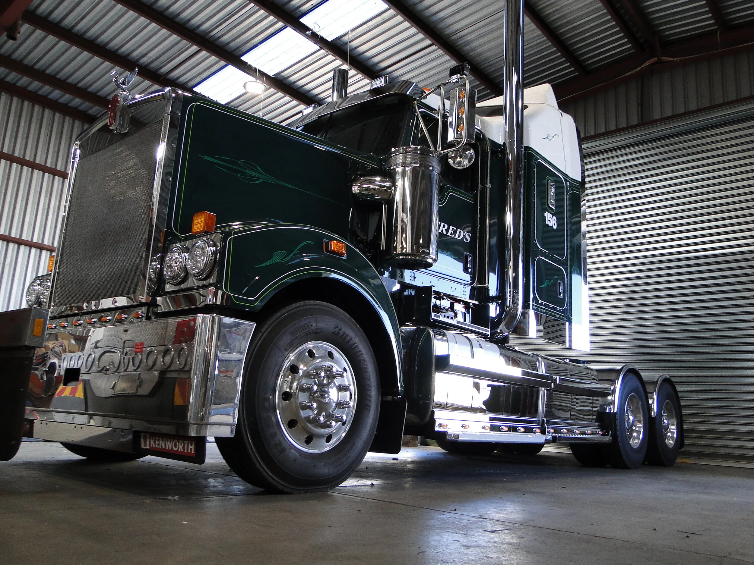 Kustom …. By Kyzer — Truckin with Kermie