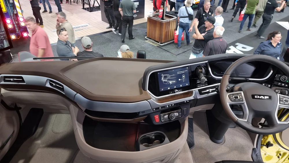 DAF Previews New XG+ 660 — Truckin with Kermie