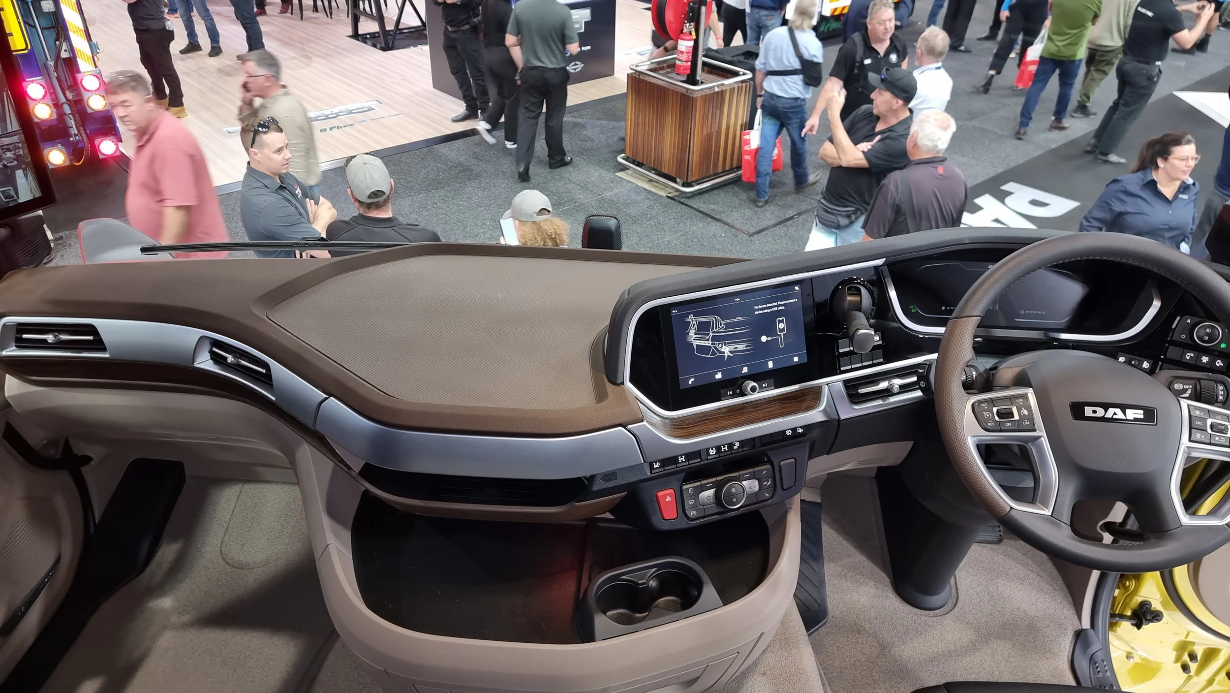 DAF Previews New XG+ 660 — Truckin with Kermie