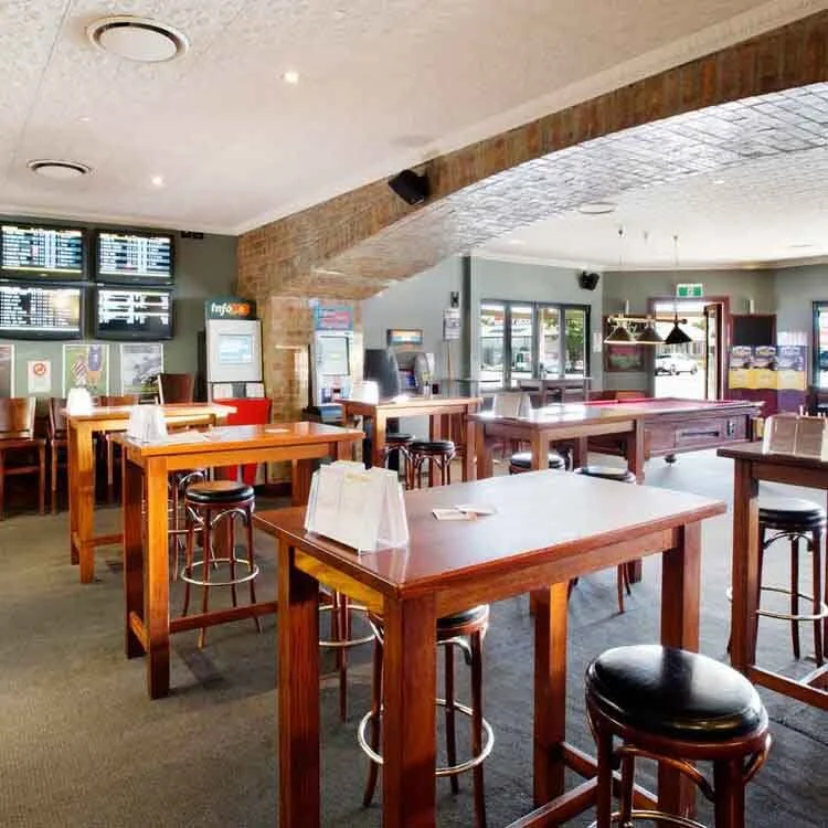Bar — Austral Hotel, Mackay, QLD