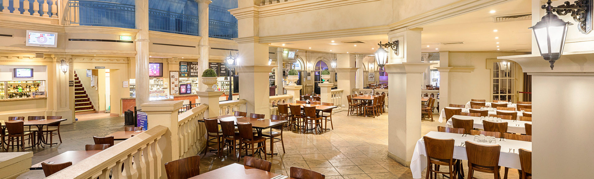 Dining — Moreland Hotel, Brunswick, VIC