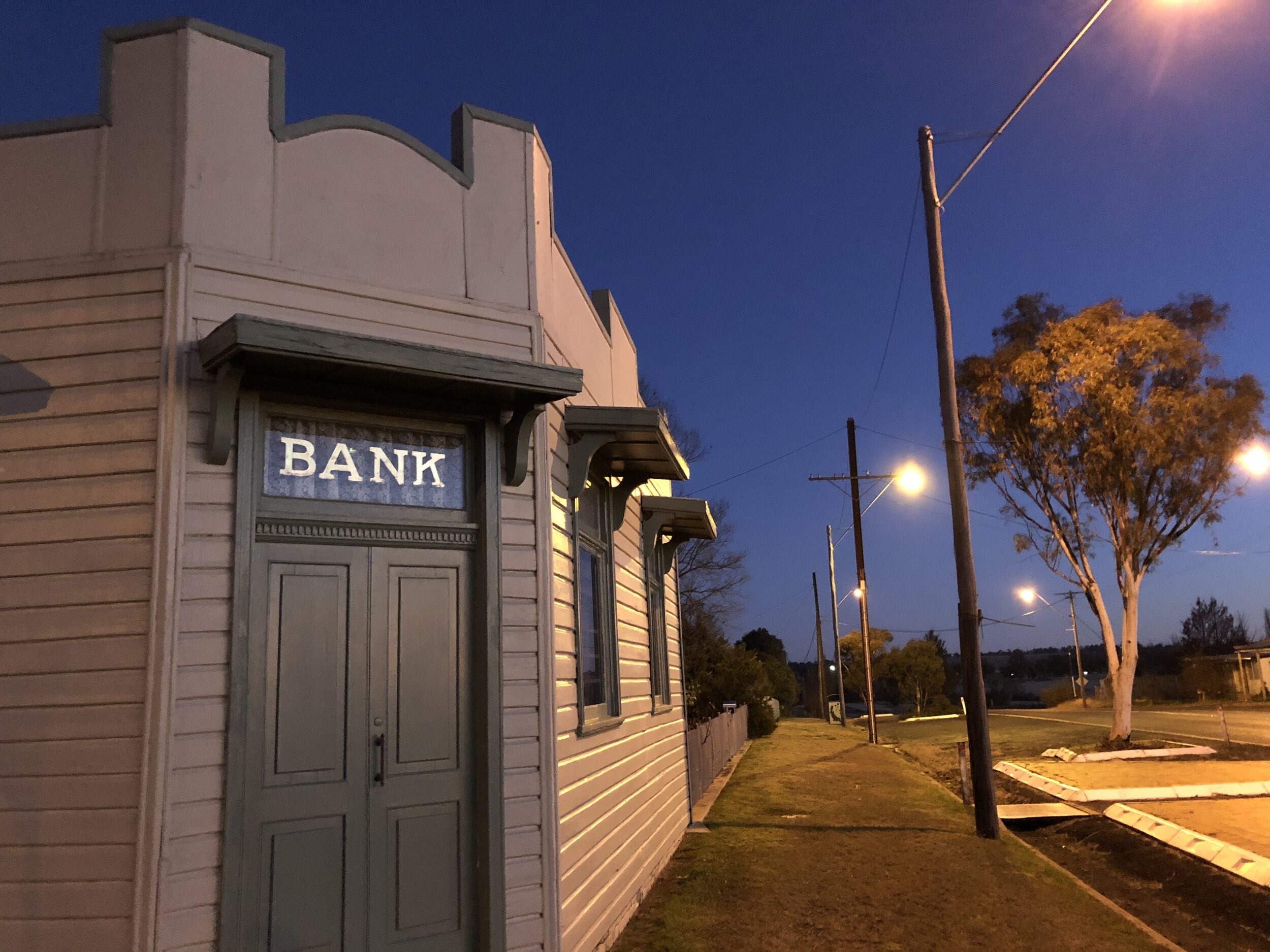 Deepwater Bank B'n'B