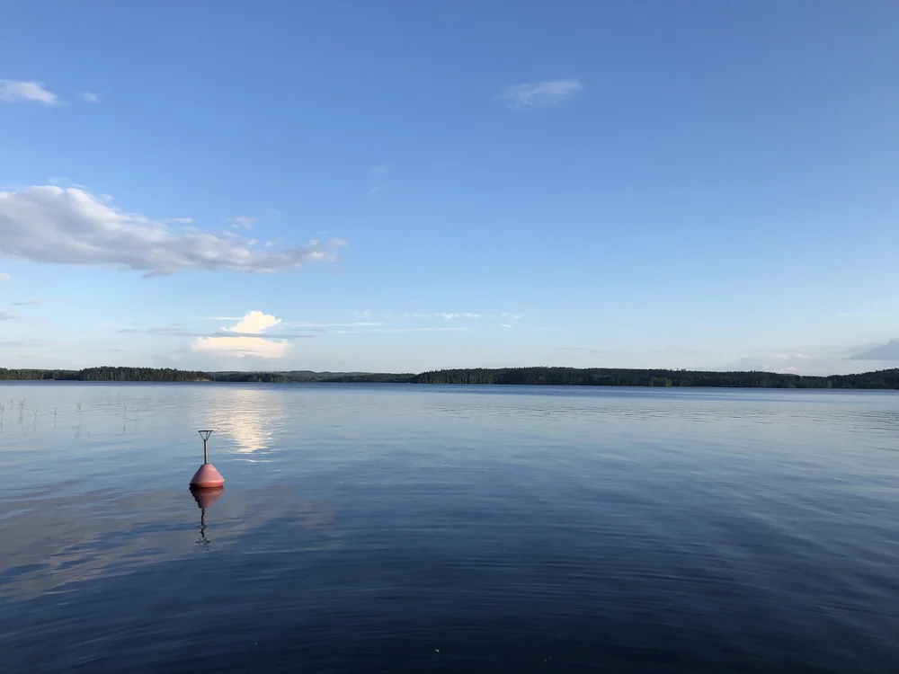 Kirpputorit ja kierrätyskeskukset — RoundBound