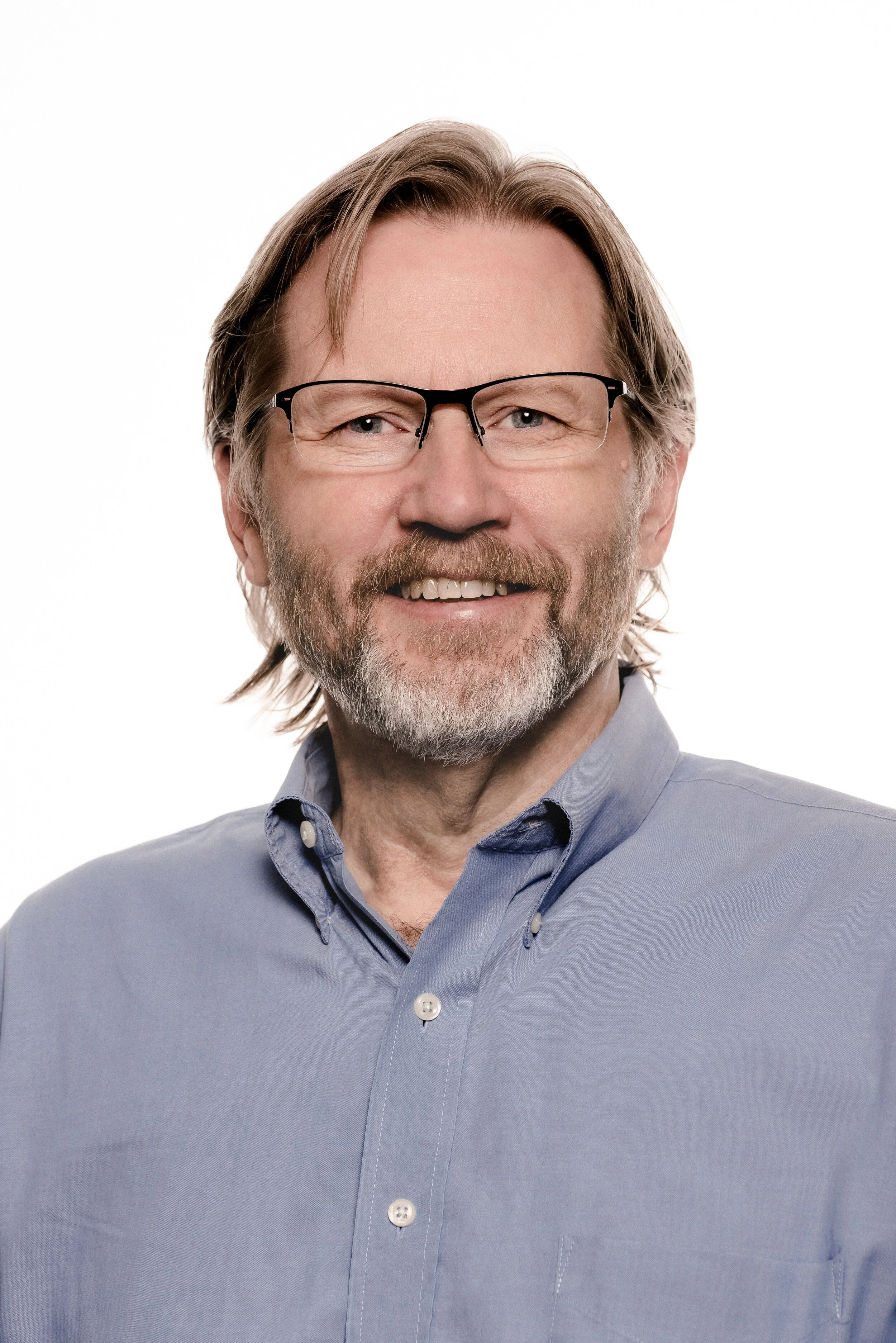 About Us — SYNrG Lab