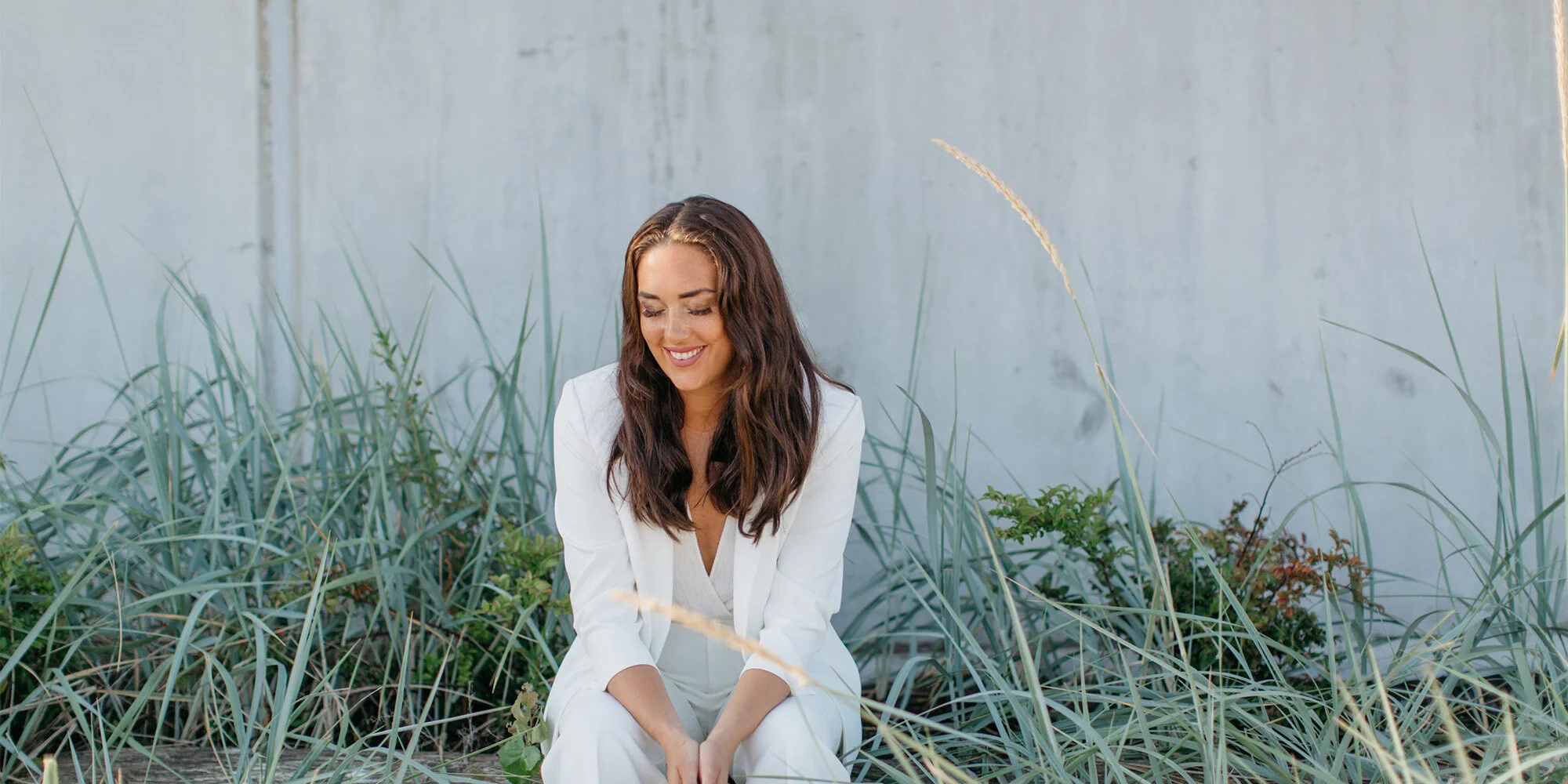 about — Alex Charleton