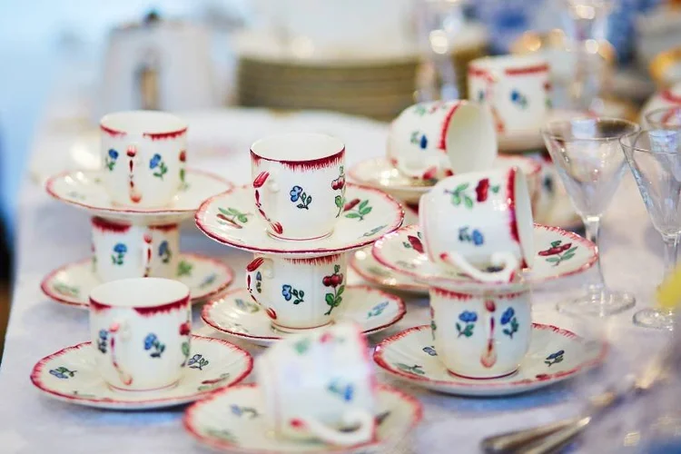 Alternative Paris: Non-Touristy Souvenirs From Paris