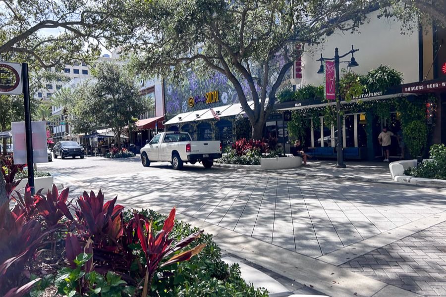 West Palm Guide-Shopping and Free Things To Do in West Palm