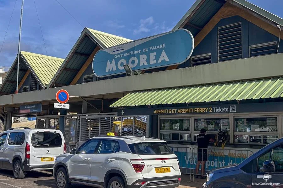 Tahiti Travel Visiting Moorea: Papeete to Moorea Ferry