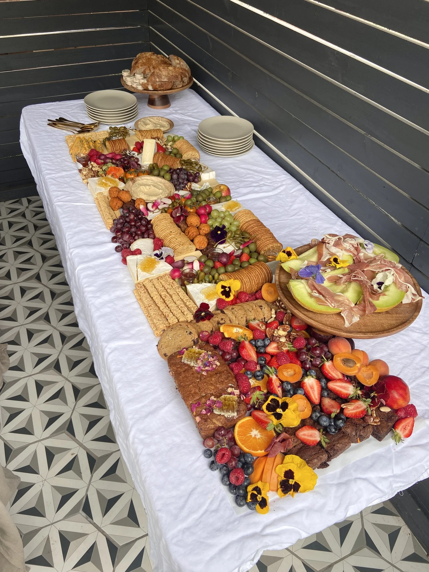 London's cutest grazing tables, grazing platters and cheese boards ...