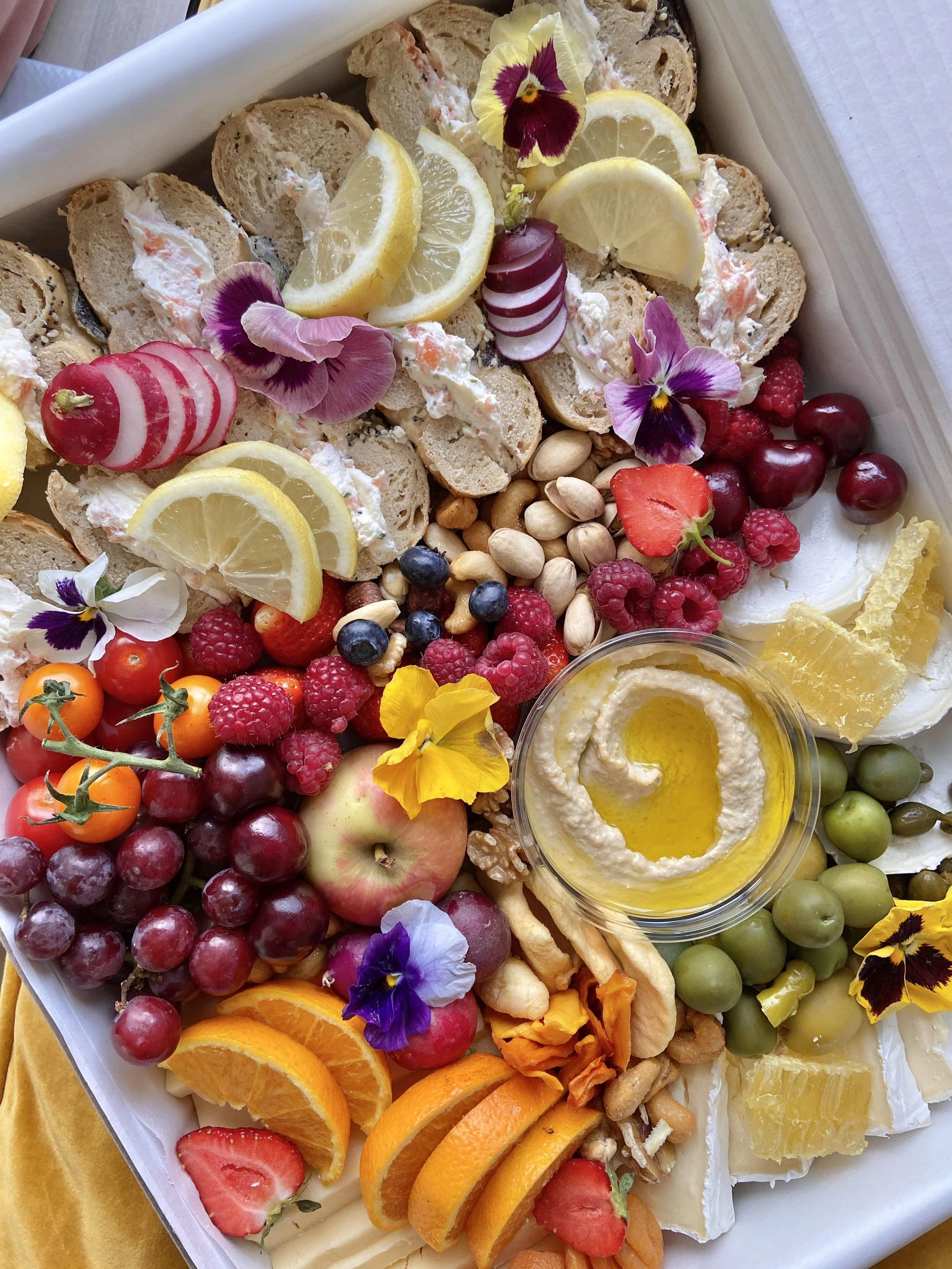 London's cutest grazing tables, grazing platters and cheese boards ...