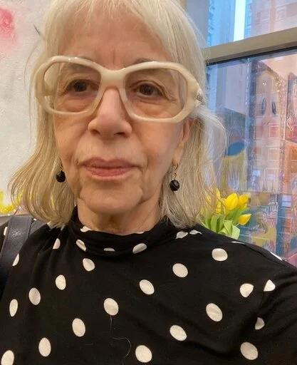 Amy Bassin - Bio — Angime