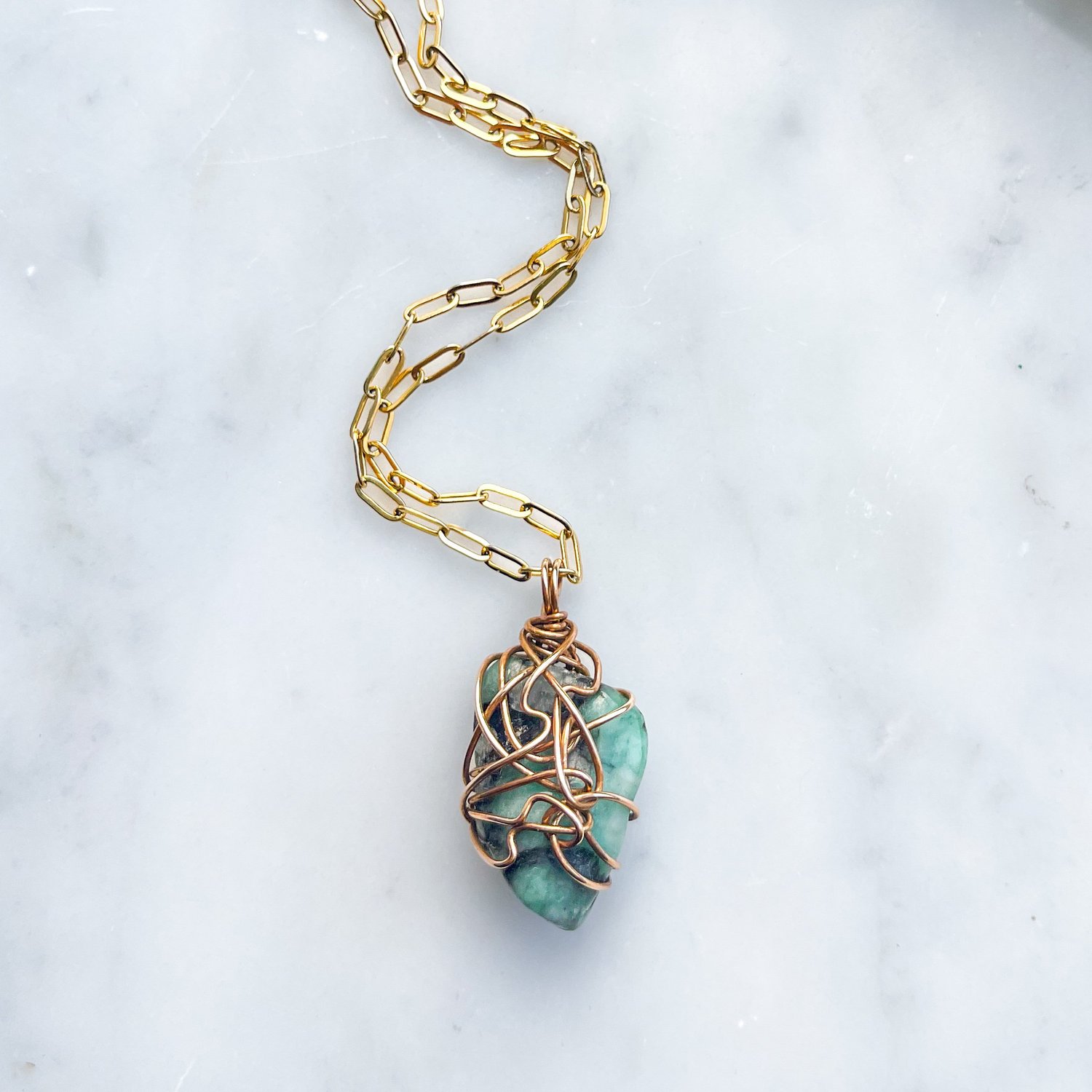 Dainty Raw Emerald Necklace | May Birthstone — Ivy+Light