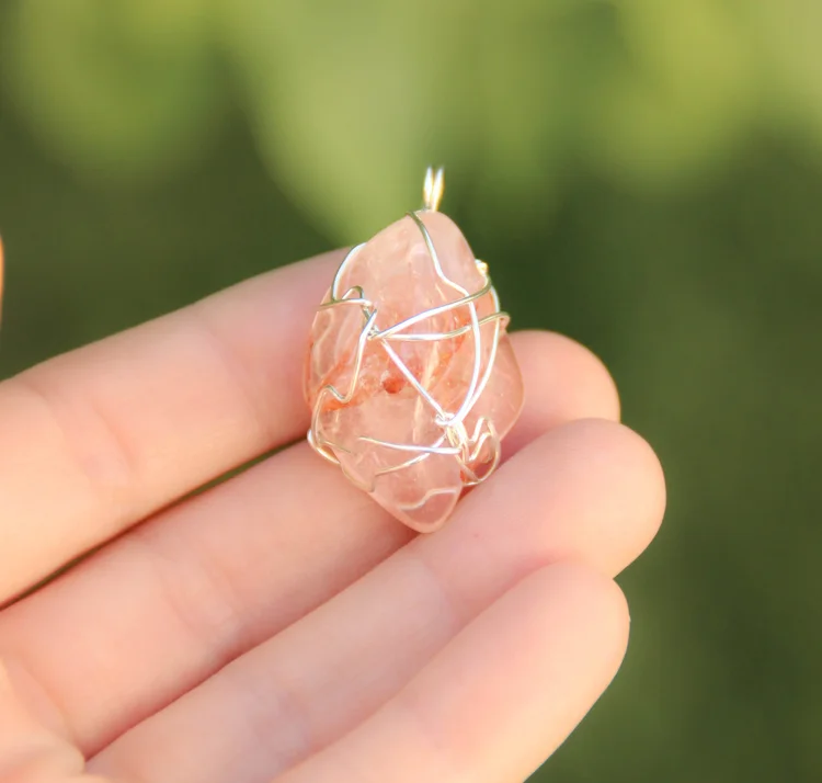 Quartz Crystal Properties Guide — Ivy+Light