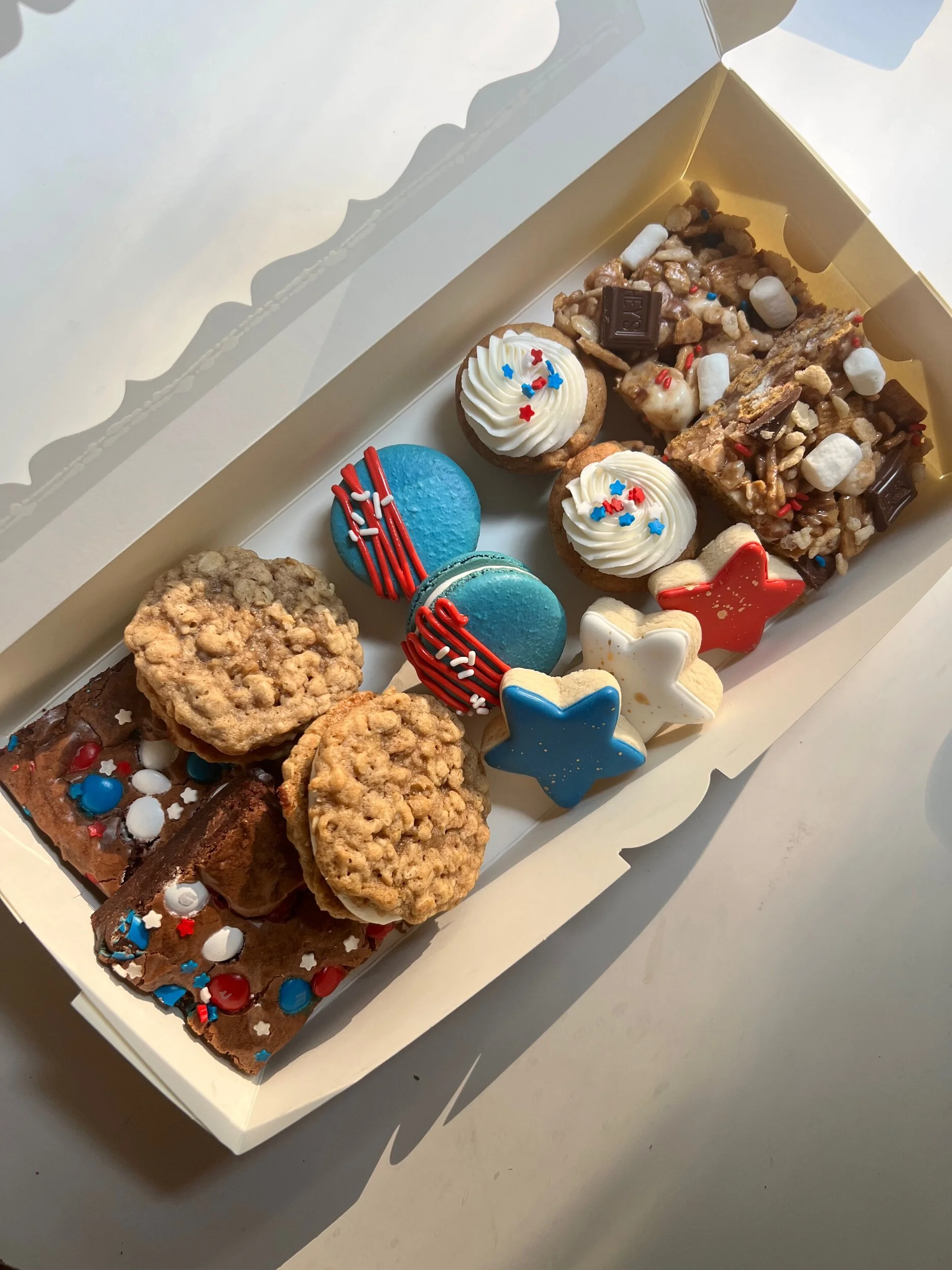 Seasonal Sugar Cookies and Cakes — Sweet Honeysuckle Bakeshop