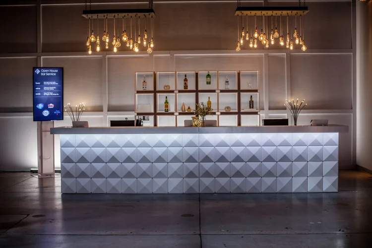 diamond room | Omaha Wedding Reception and Corporate Event Venue