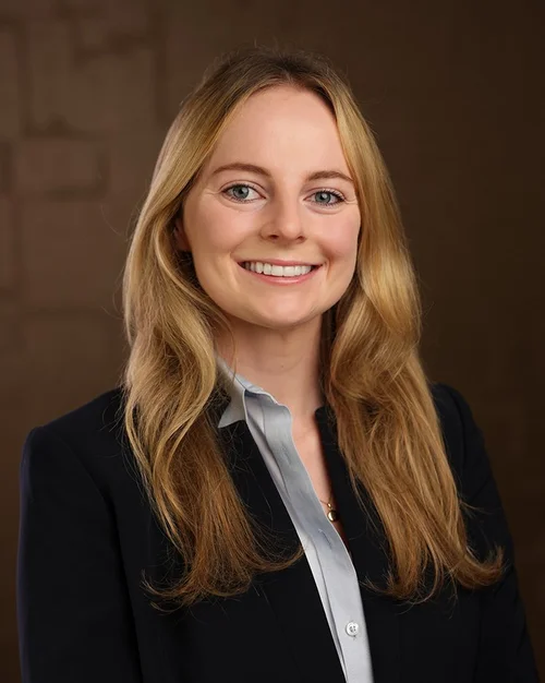 Elizabeth Molique | SJS Investment Services