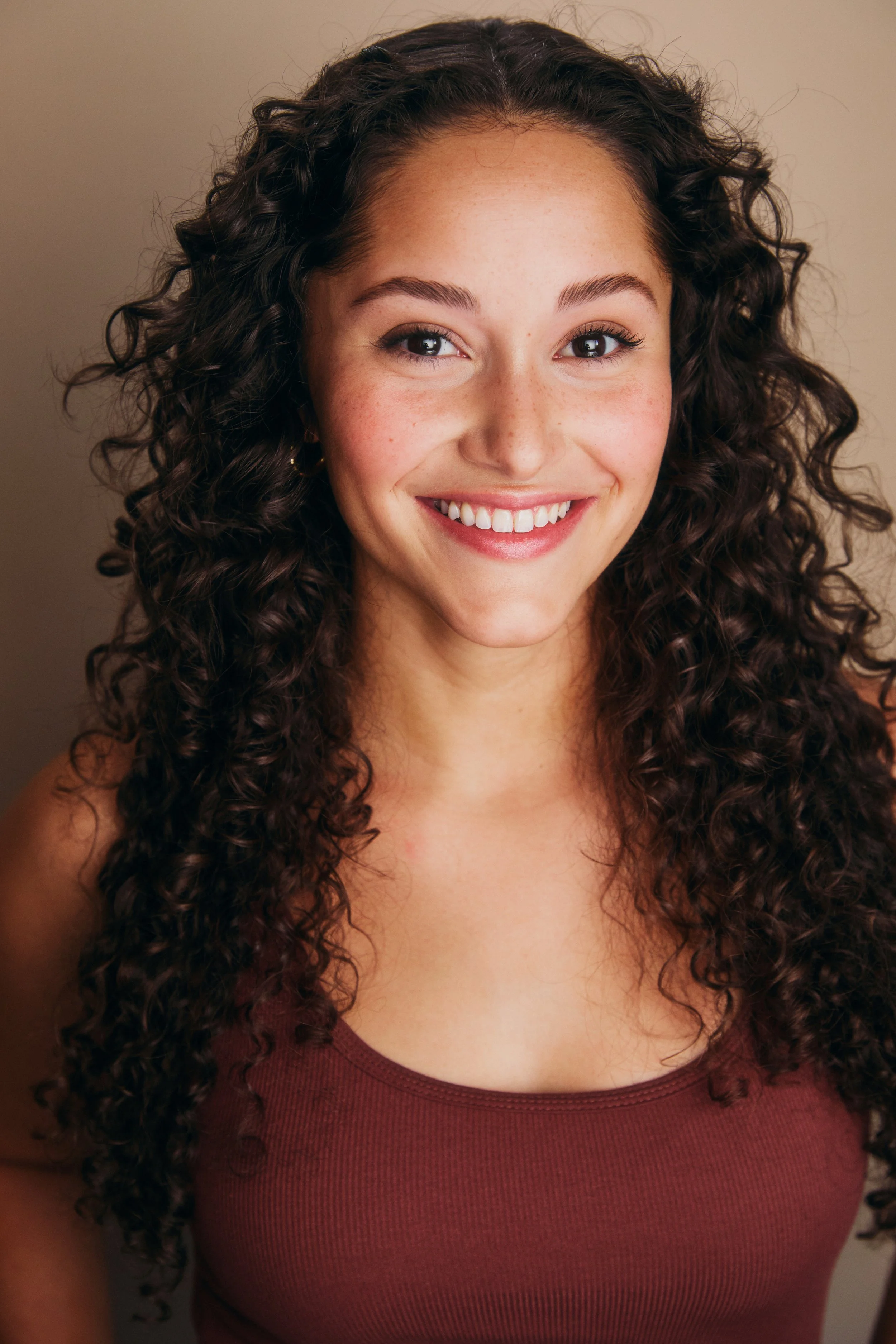 Headshot/Resume — Jessie Rae Jordan