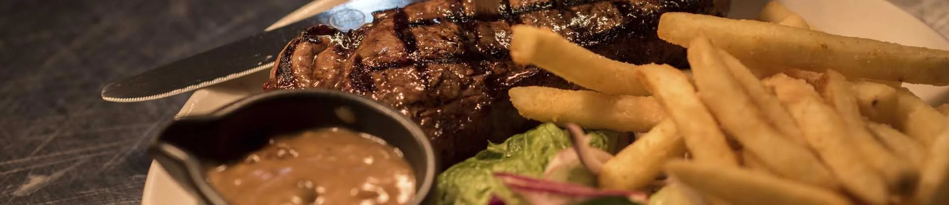 Menus — Vale Hotel, Aitkenvale, QLD