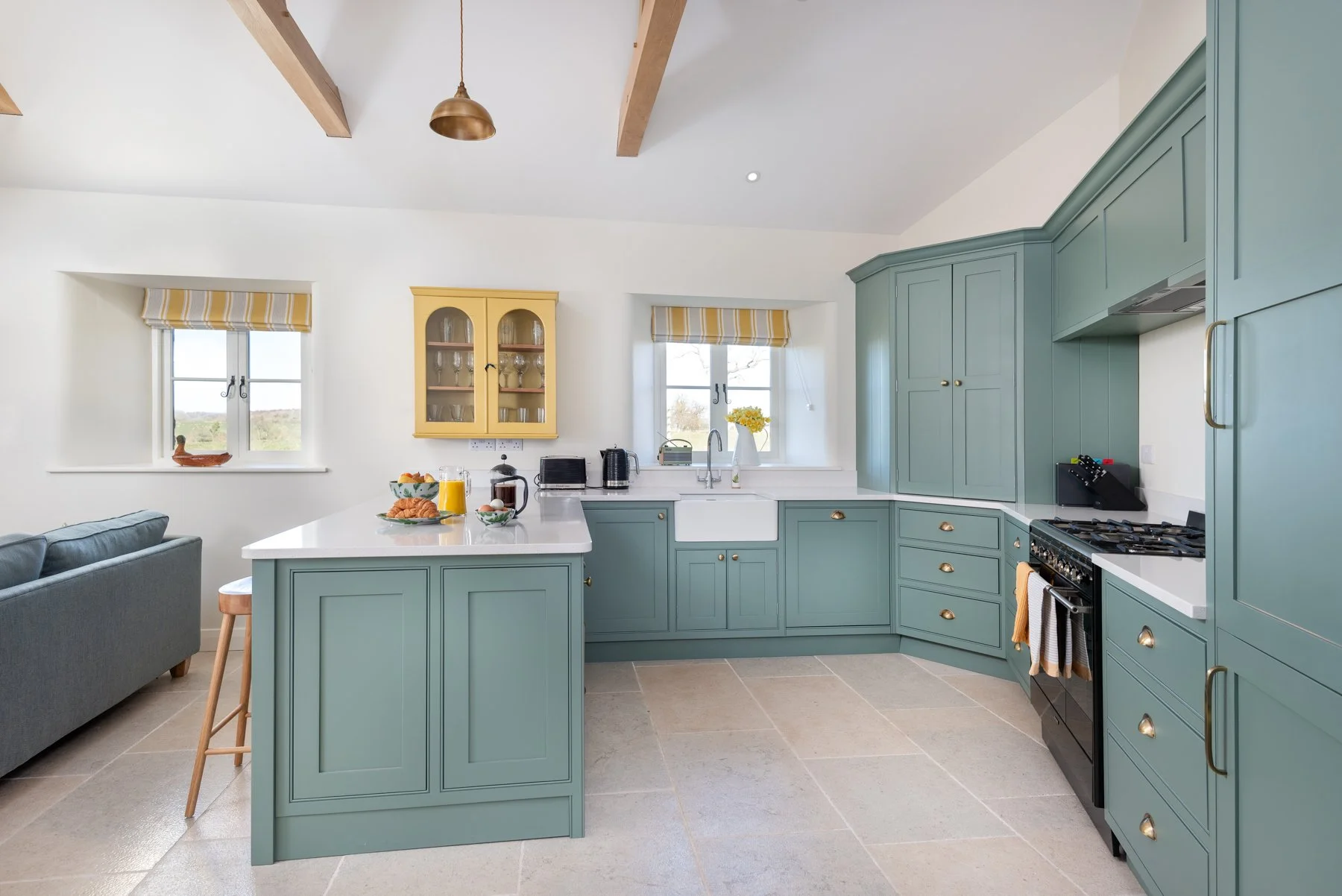 Midsummer Barns | Dove Barn