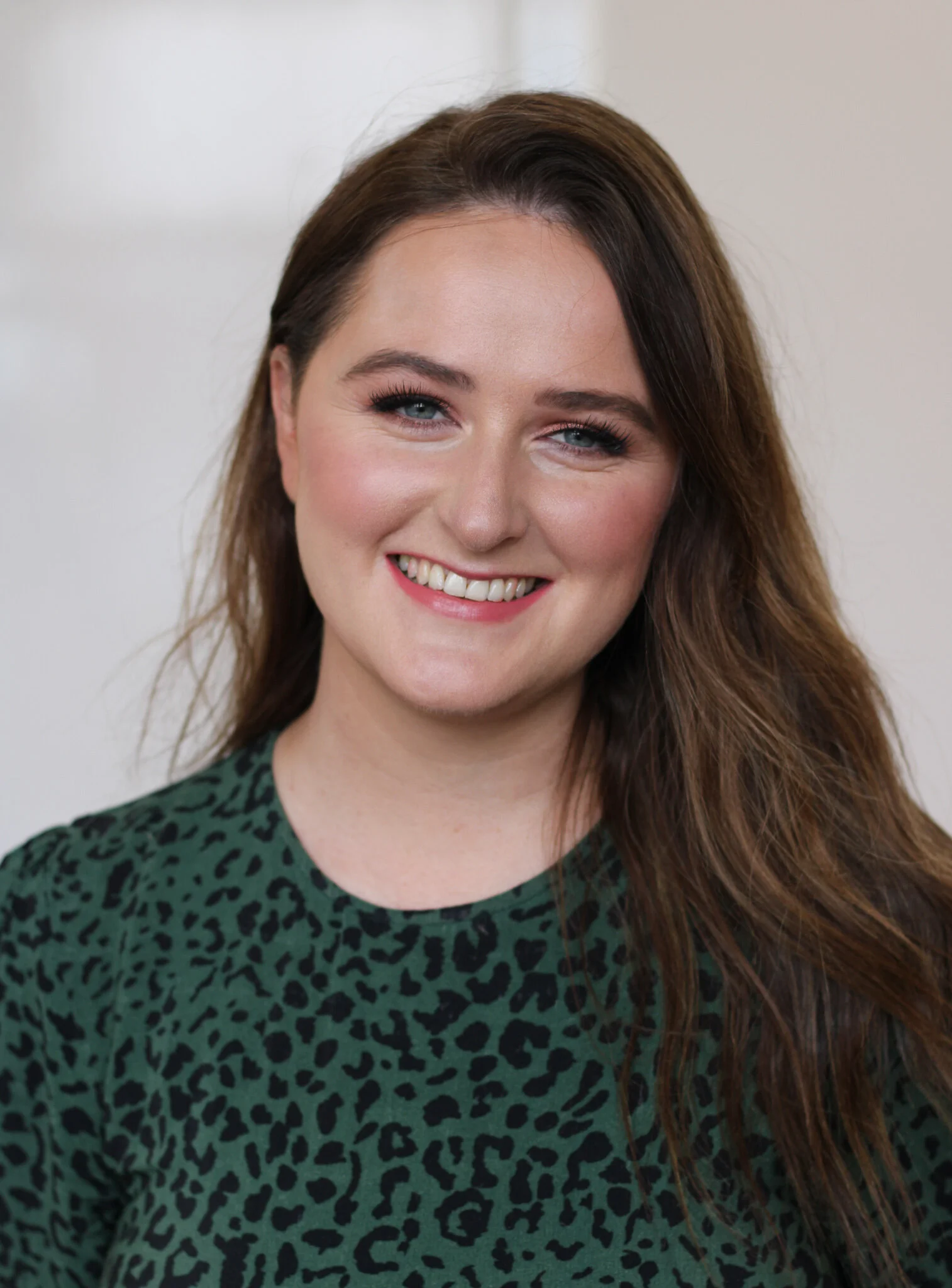 SARAH JANE MACINNES MAKEUP