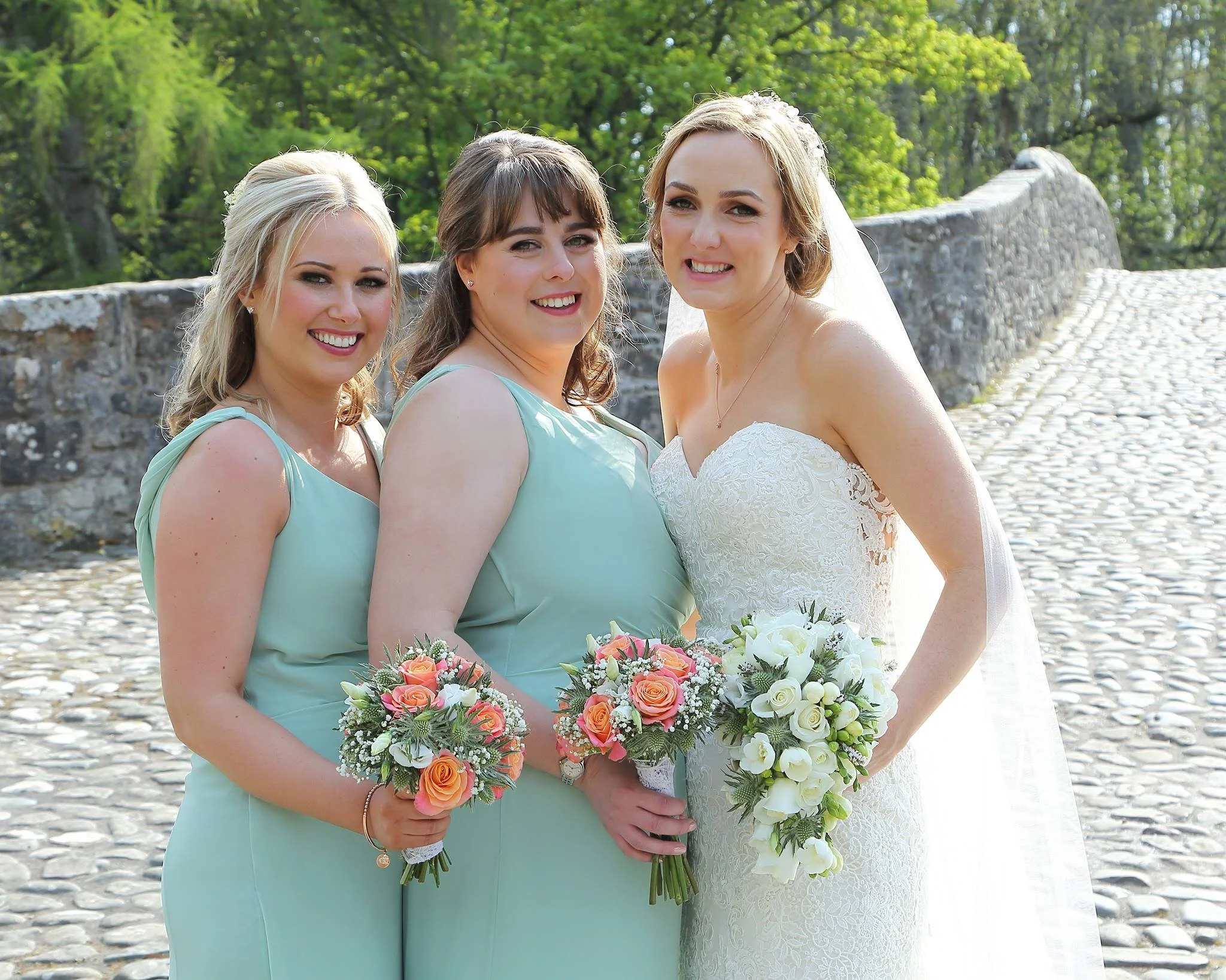 SARAH JANE MACINNES MAKEUP