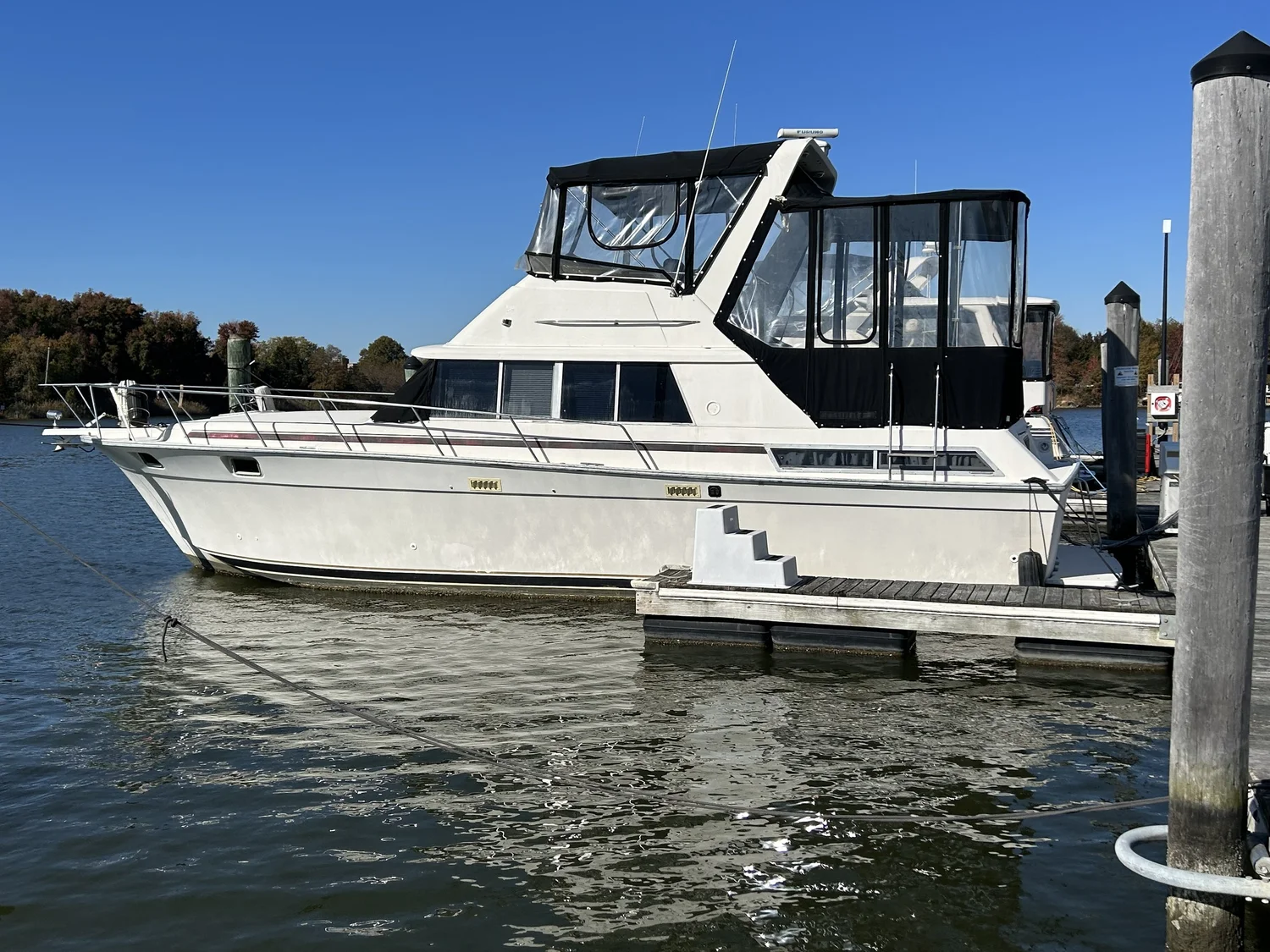 1990 Silverton Aft Cabin 40' — Jamison Yacht Sales