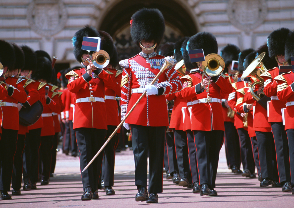 Changing of the Guard Tour London | London Walking Tours