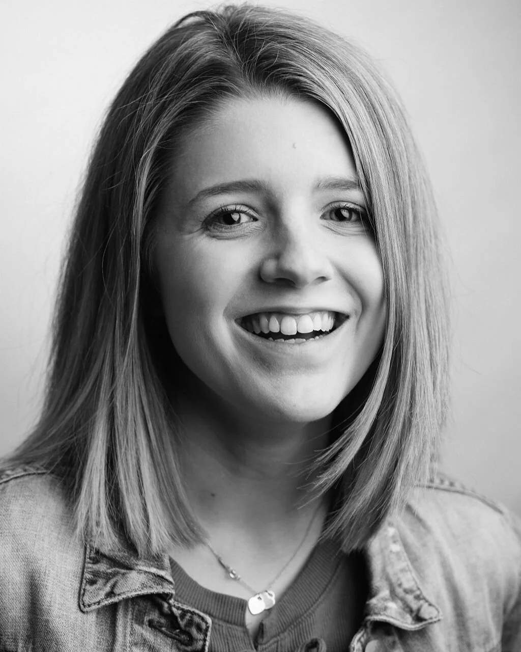 Headshots — Daisy Moston