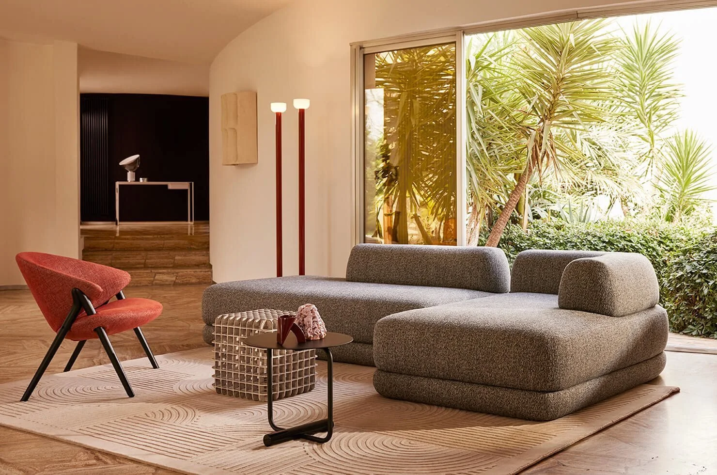 BRAND - Zanotta — Kiosk Design