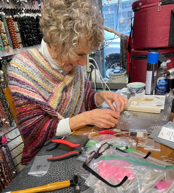 Edna Early — ONE 10 GALLERY