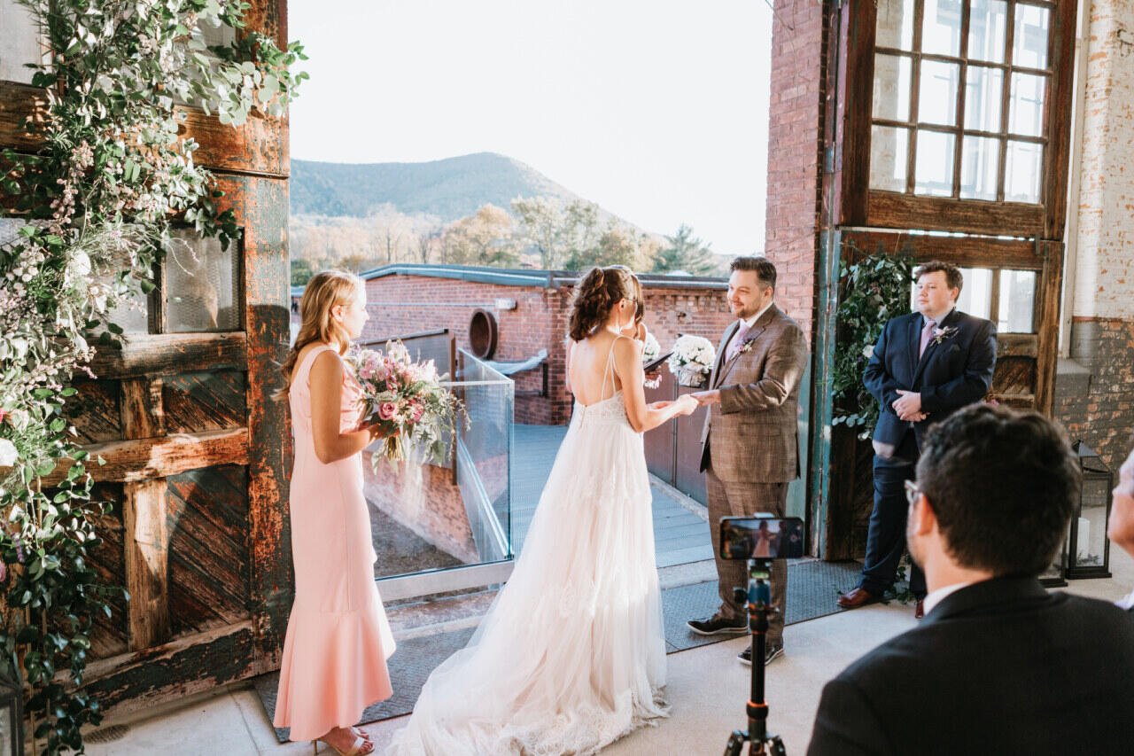 How to Live Stream Your Wedding | A Guide — LoveStream