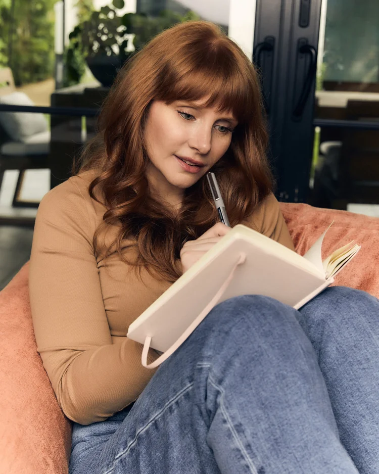 Bryce Dallas Howard