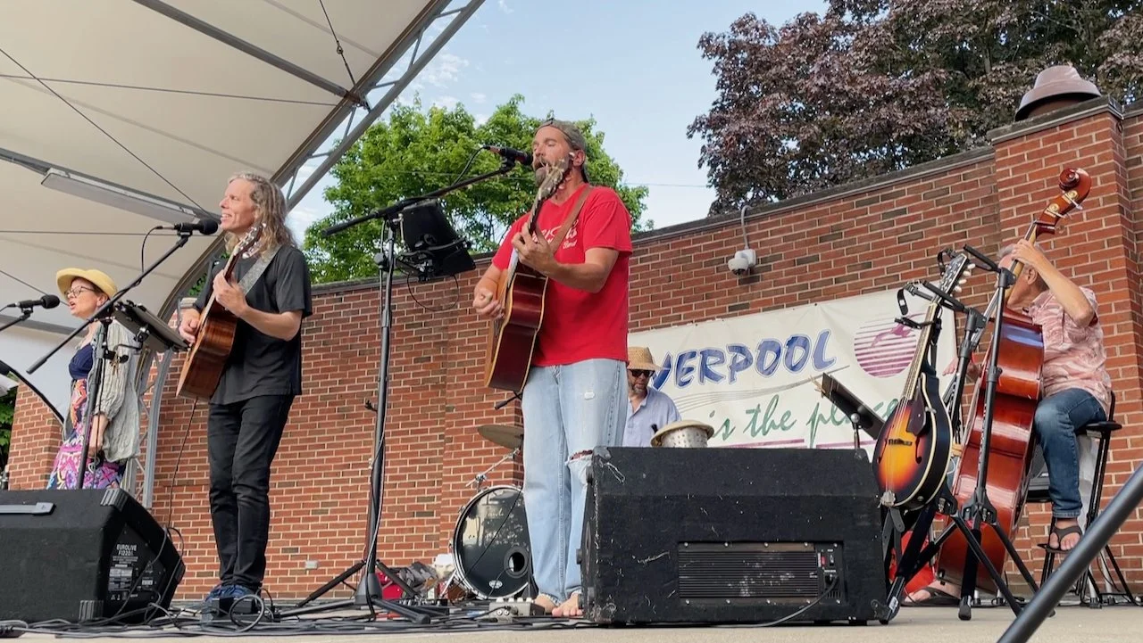 Dead to the Core: An acoustic celebration of the Grateful Dead ...