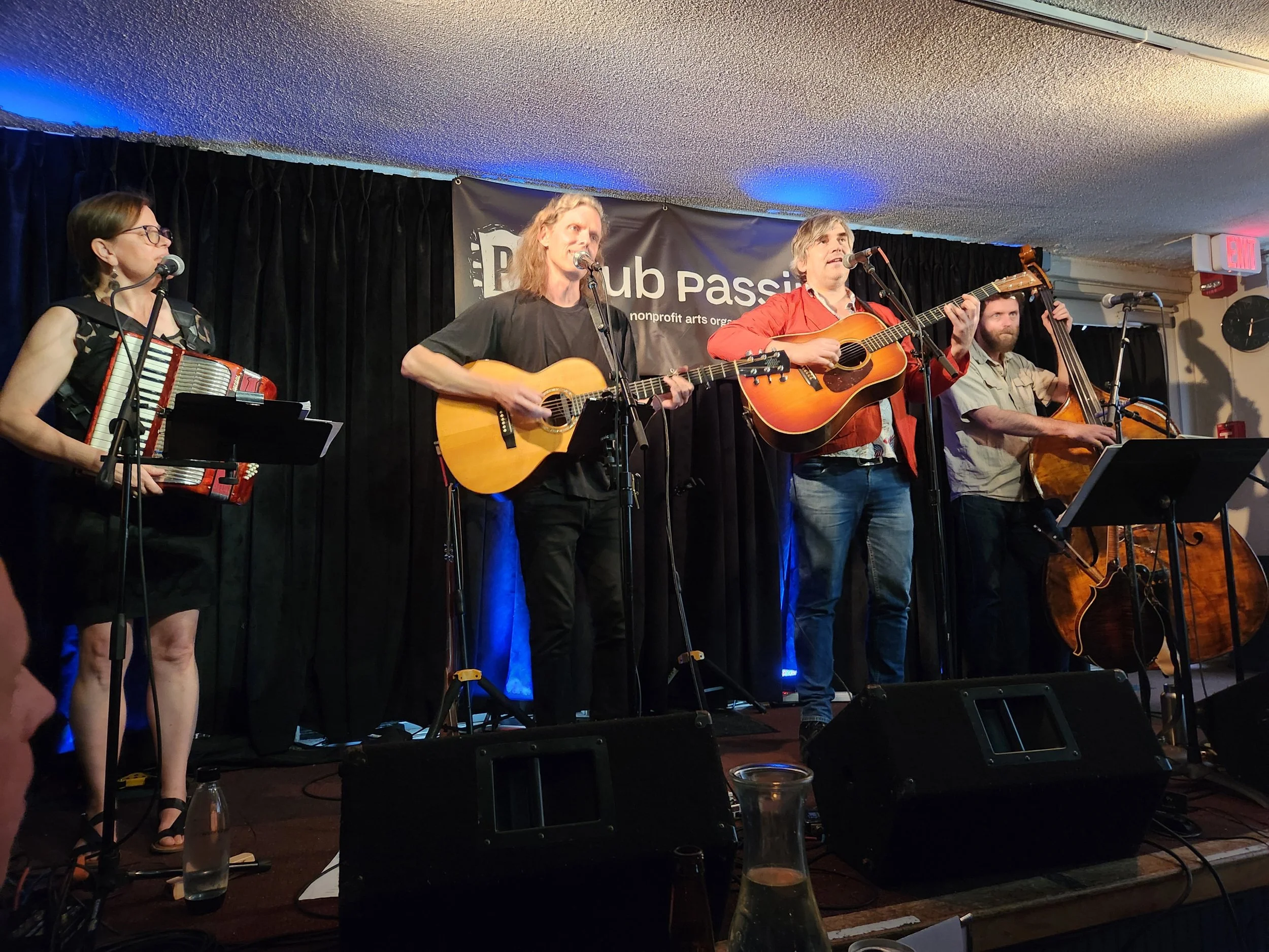 Dead to the Core: An acoustic celebration of the Grateful Dead ...