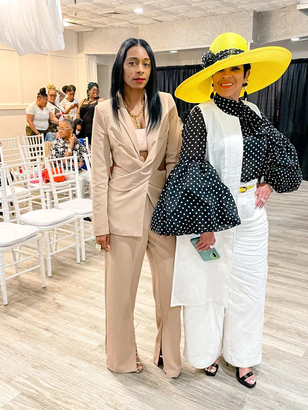 Mia Reid Collection....Back to the Beach... Coastal Virginia Fashion ...