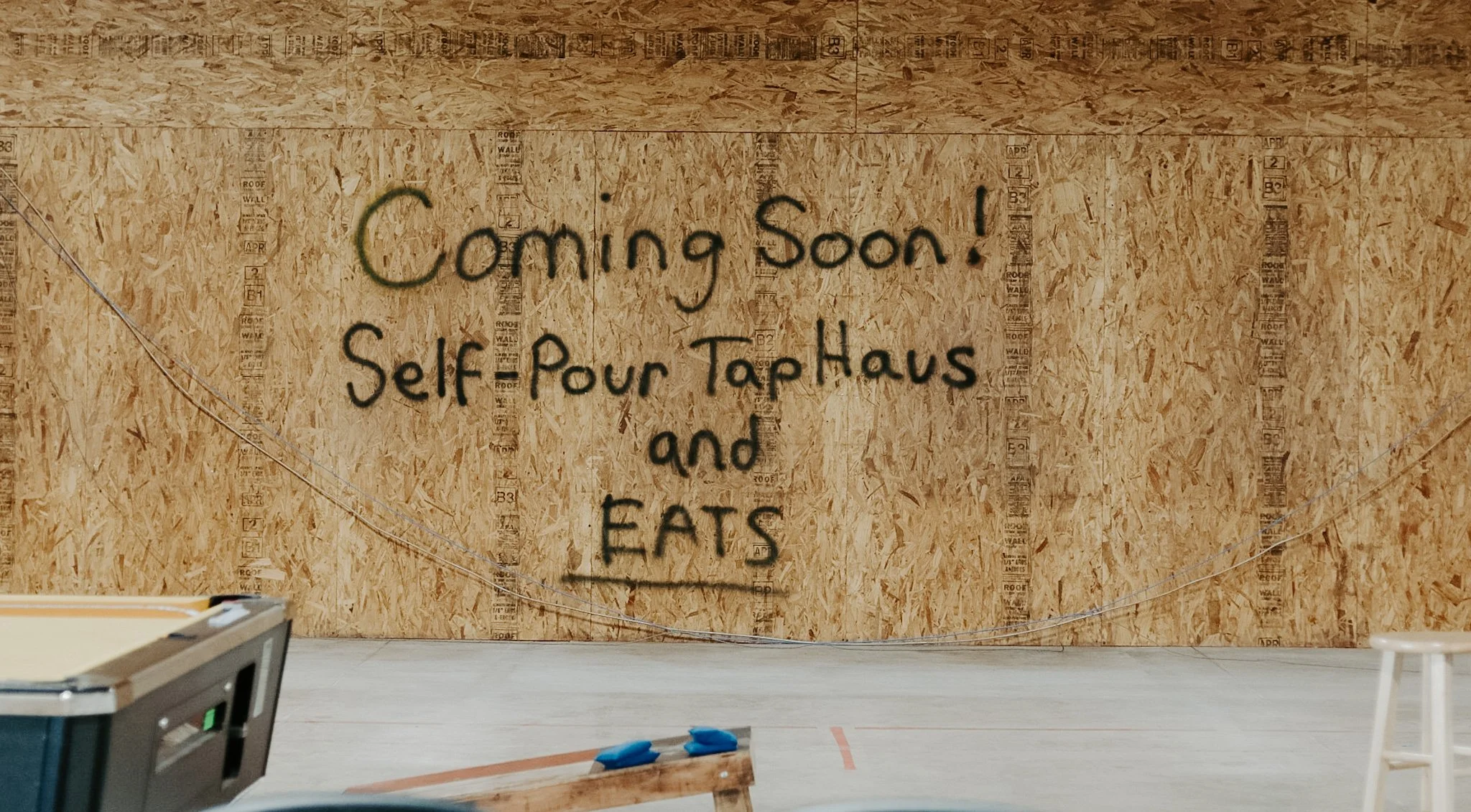 Grab Axxes - Axe Throwing Hall