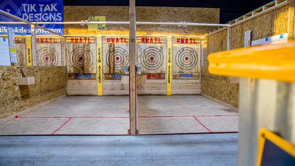 Grab Axxes - Axe Throwing Hall