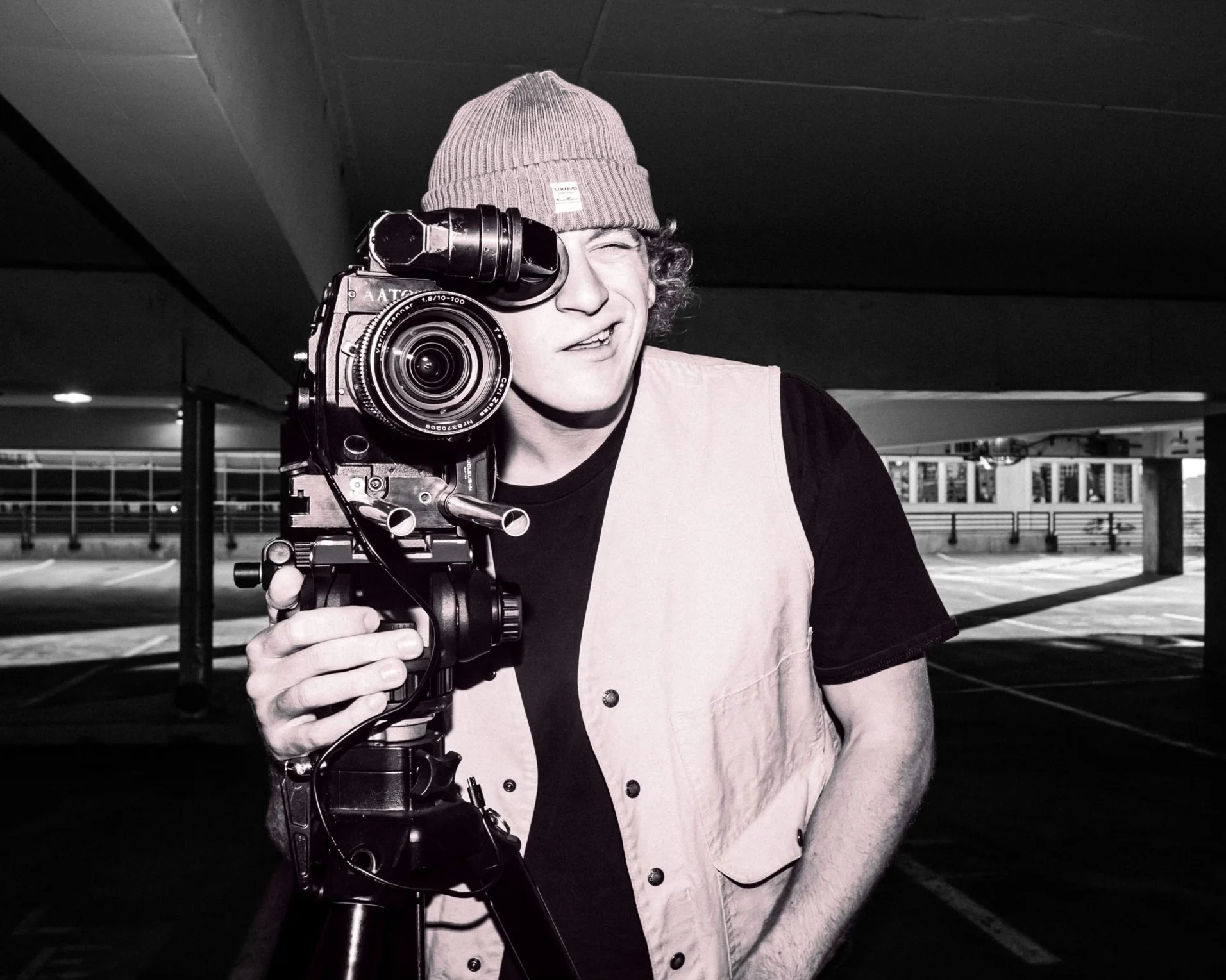 “Con Artist” by Griffin Glendinning — Beyond the Short