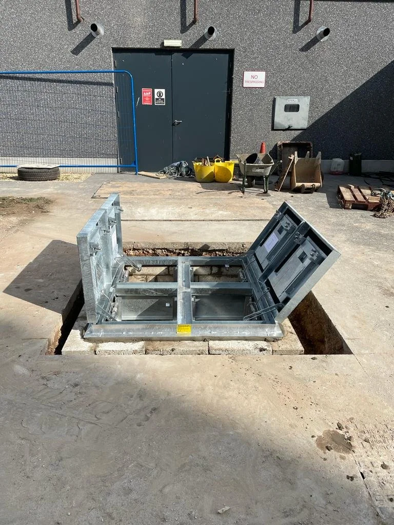 Amazon LBA2 — Pioneer Pipework Services - Gas Mains and Water Mains