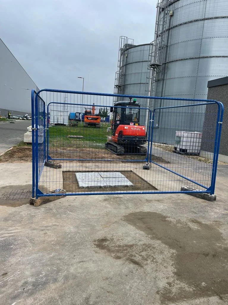 Amazon LBA2 — Pioneer Pipework Services - Gas Mains and Water Mains