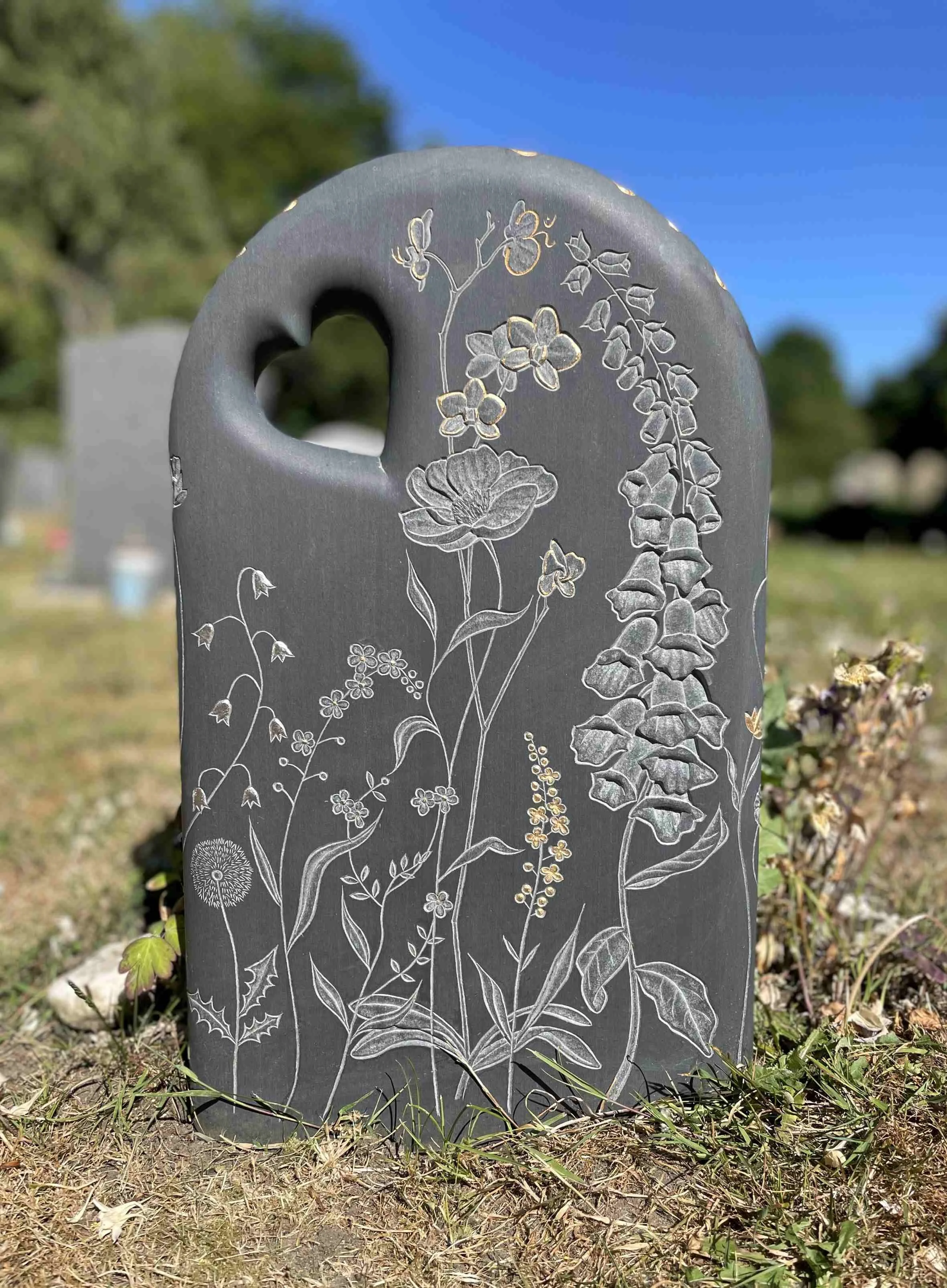 Botanical carving on headstones — Louise Tiplady