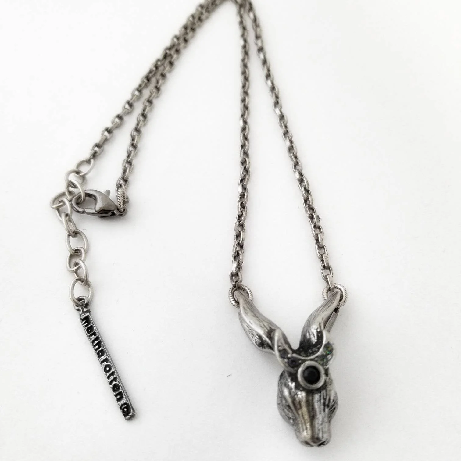 Dainty Bat Choker | Martha Rotten