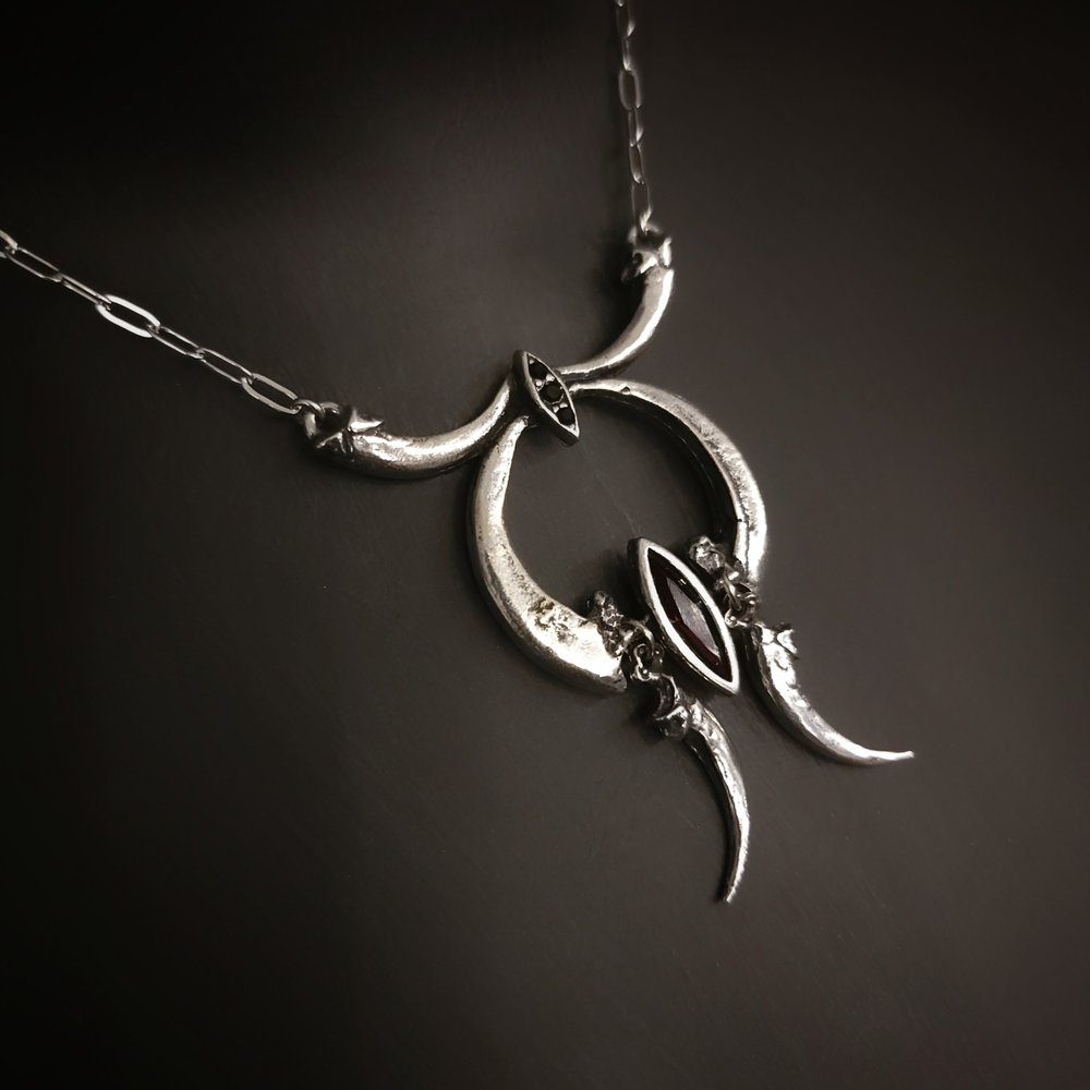 Raven Claws & Talons Necklace | Martha Rotten