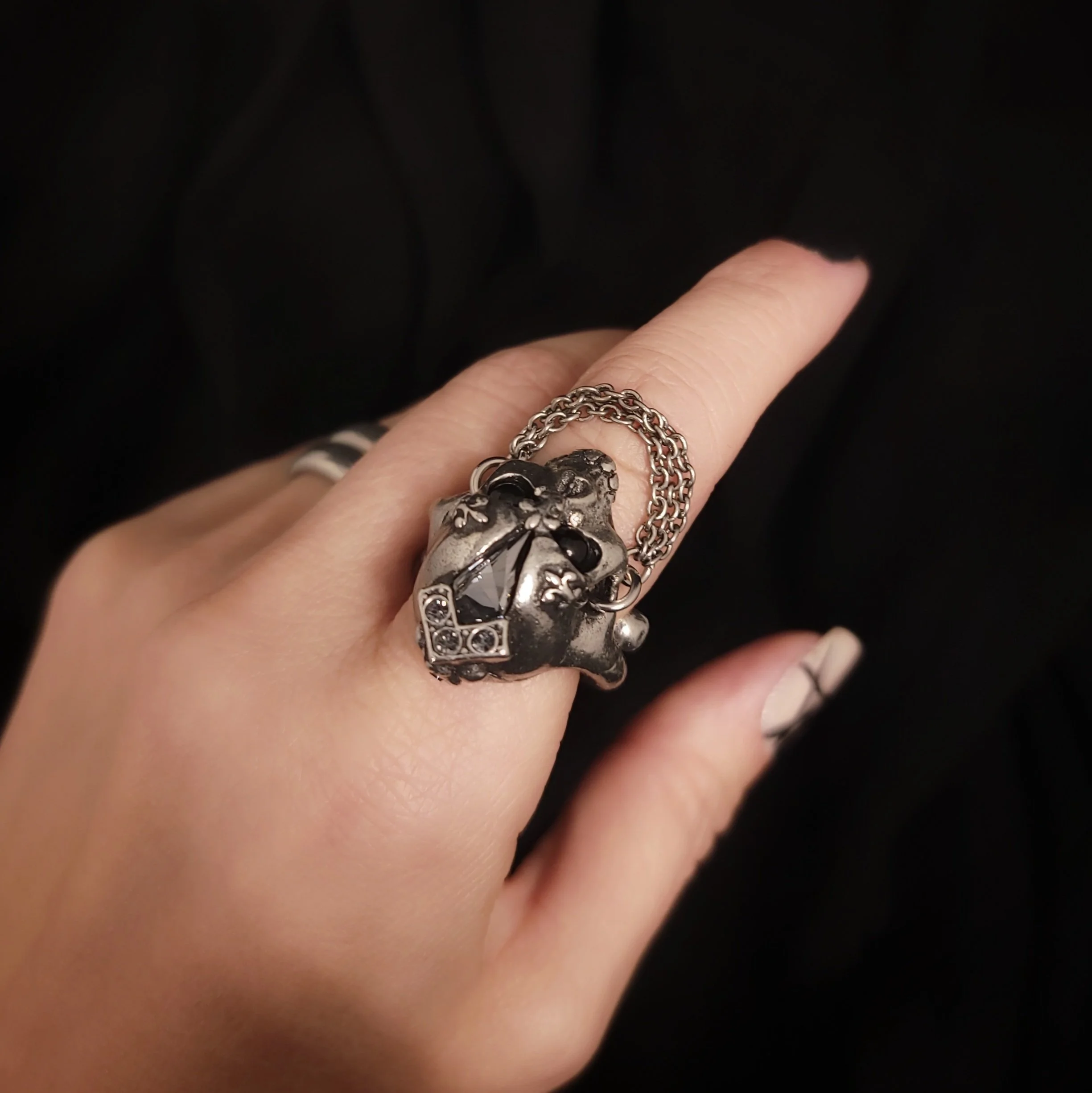 Planchette Ring. Ouija ring. | Martha Rotten