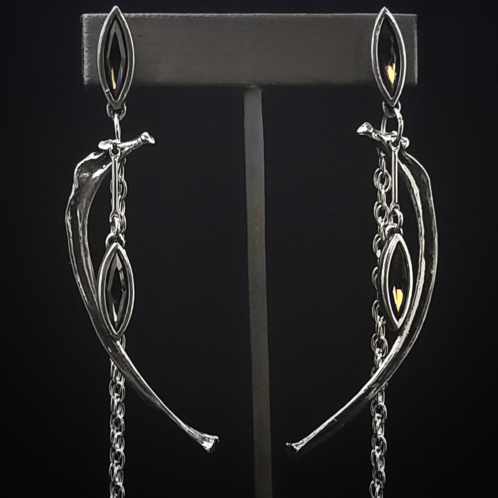Raven Claw Necklace With Actual Claws | Martha Rotten