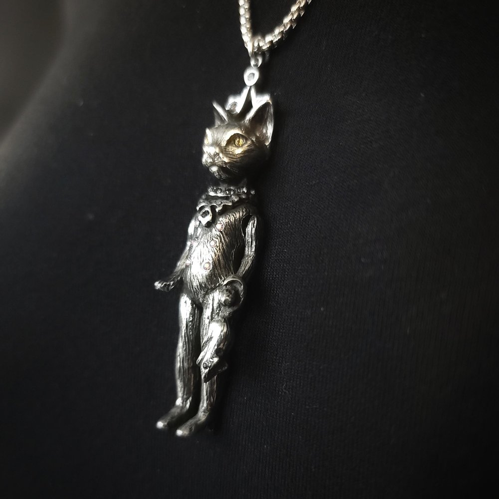Onyx Bats Necklace | Martha Rotten